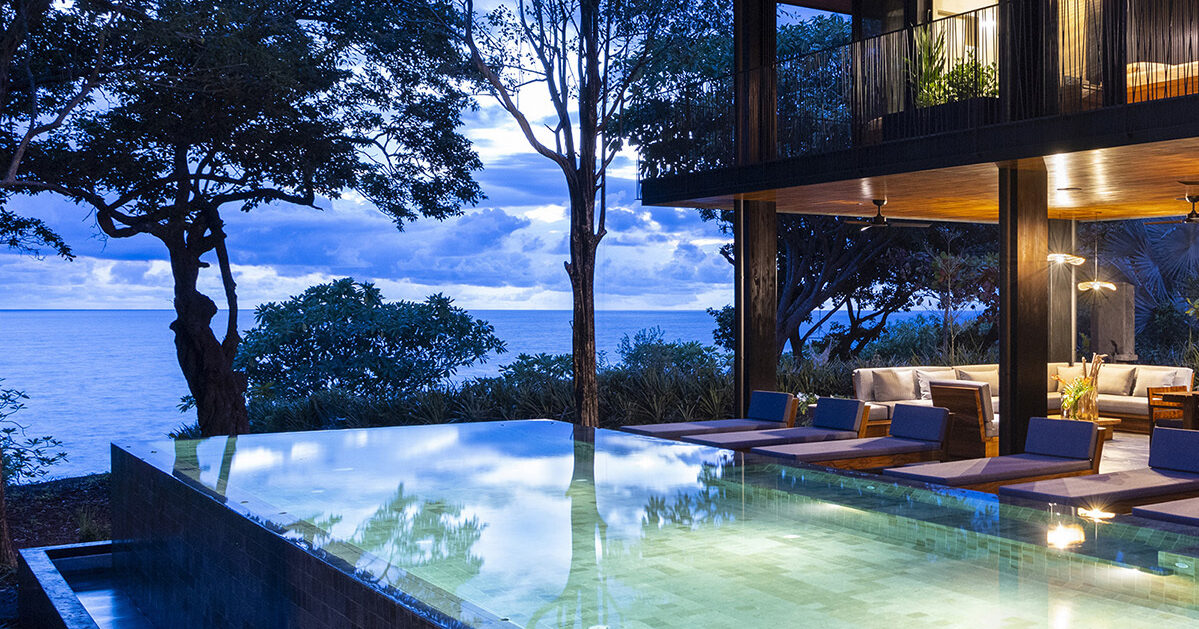 Perla Negra House | Luminaire Authentik
